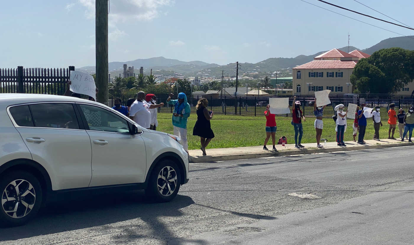 Watch | Virgin Islanders on St. Croix Protest UVI, JFL Vaccine Mandate